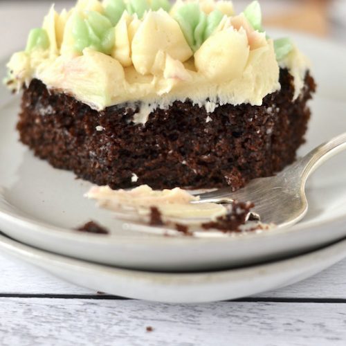 Chocolate Malt Cake with Vanilla Malt Buttercream ~ two sugar bugs