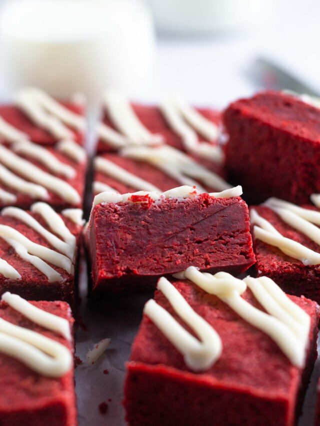 red velvet brownies ~ two sugar bugs
