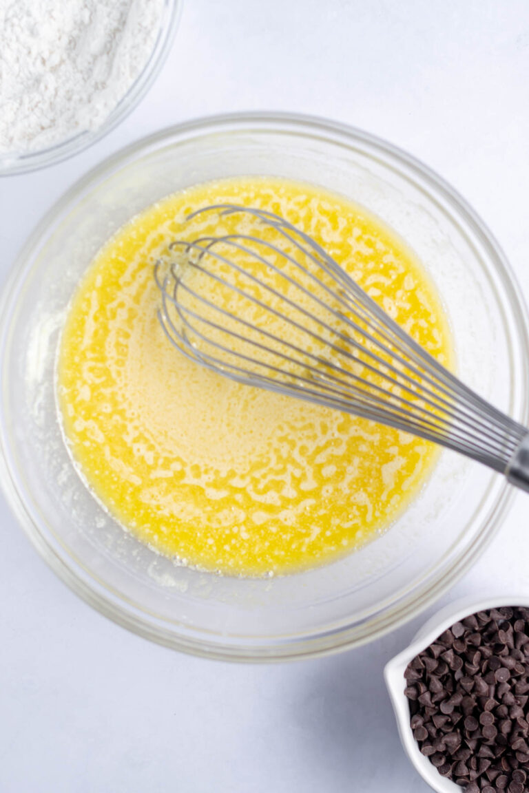 Easy Chocolate Chip Cupcakes ~ two sugar bugs