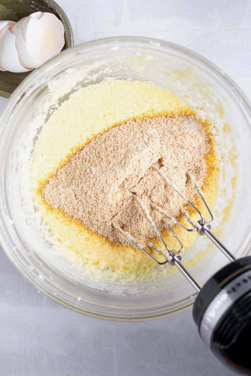 EASY Graham Cracker Cake ~ two sugar bugs