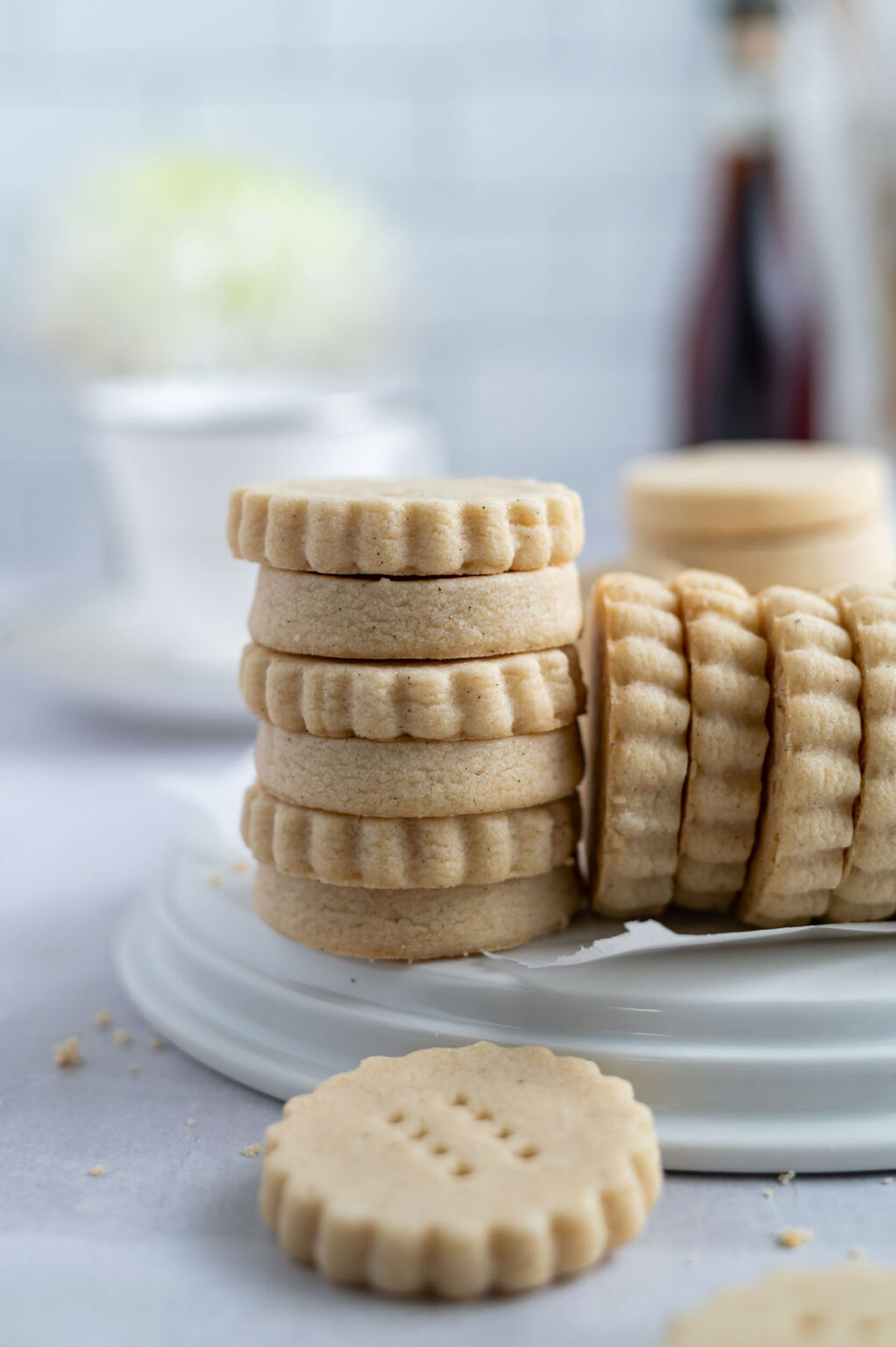 Buttery Vanilla Shortbread Cookies ~ two sugar bugs