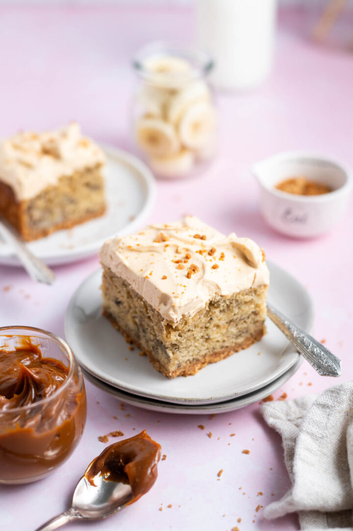 Easy Banoffee Cake ~ two sugar bugs