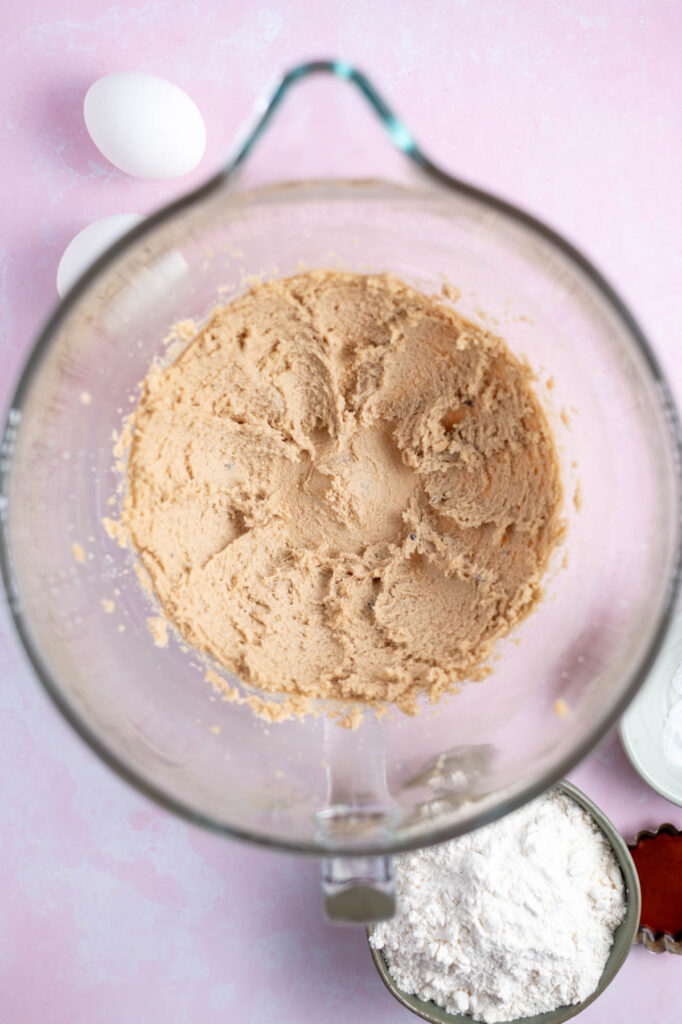 Easy Banoffee Cake ~ two sugar bugs